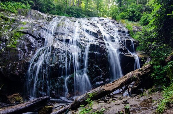 25+ Stunning Waterfalls near Banner Elk NC (within 2 Hours!)
