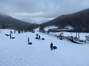 Winter in Boone NC (20 Great Activities, Snow Tubing + More)
