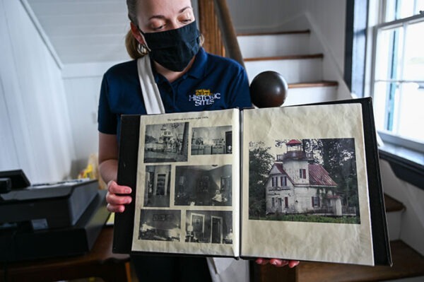 How to Visit the 1886 Roanoke River Lighthouse in Edenton NC