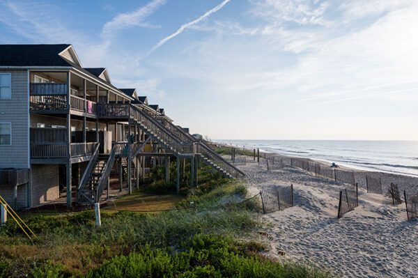 20+ Wonderful Things to Do on Topsail Island NC (+ Beaches)