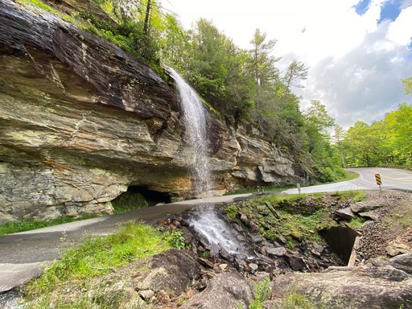 The Wonderful NC Waterfall Byway (and 17 Awesome Stops!)
