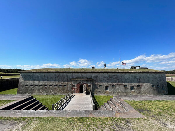 15 Enchanting Ghost Tours in NC for You to Join!