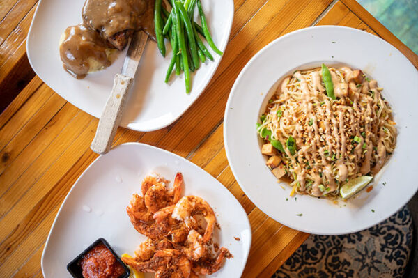 30 Amazing Outer Banks Restaurants for Your Next Beach Trip!