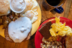 11 Amazing Restaurants in Banner Elk NC and Nearby (+ Map!)