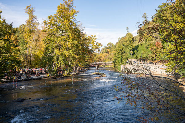 Historic Tapoco Lodge NC Mountain Retreat + 7 Things to Love