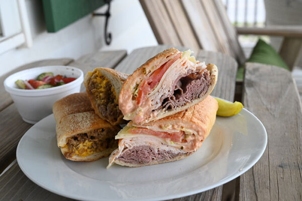 14 Spectacular Restaurants in Surf City NC for the Foodies!