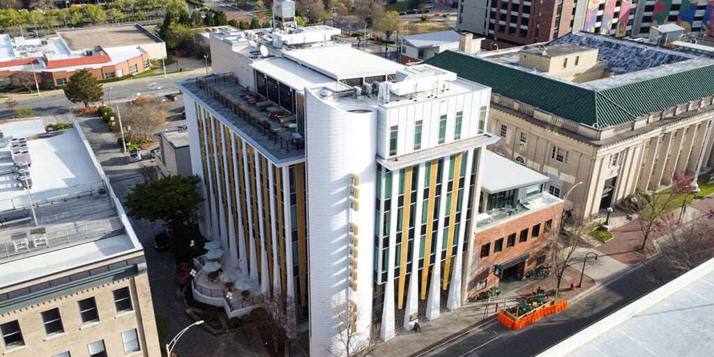 30+ Delicious Restaurants in Durham NC (Best Places to Eat)