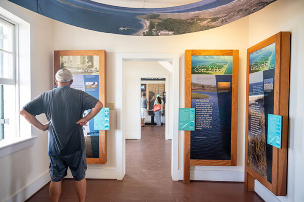 7 Awesome Coastal NC Lighthouses (How to Visit Them All!)