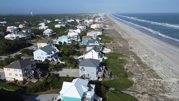 Atlantis Lodge in Atlantic Beach NC (10 Things We Love!)