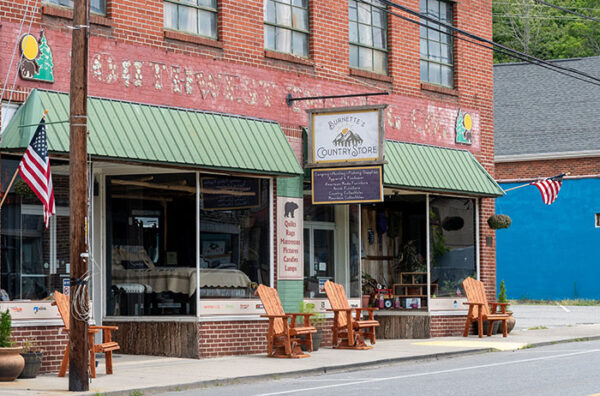 20+ Wonderful Things to Do in Spruce Pine NC and Nearby