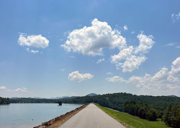 The Wonderful NC Waterfall Byway (and 17 Awesome Stops!)