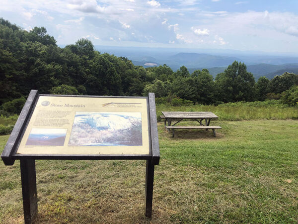 40+ Stunning Blue Ridge Parkway Stops in North Carolina