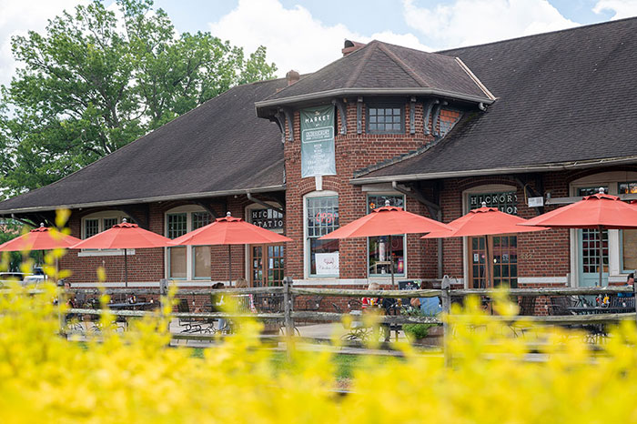 17 Best Restaurants in Hickory NC that You Need to Try!