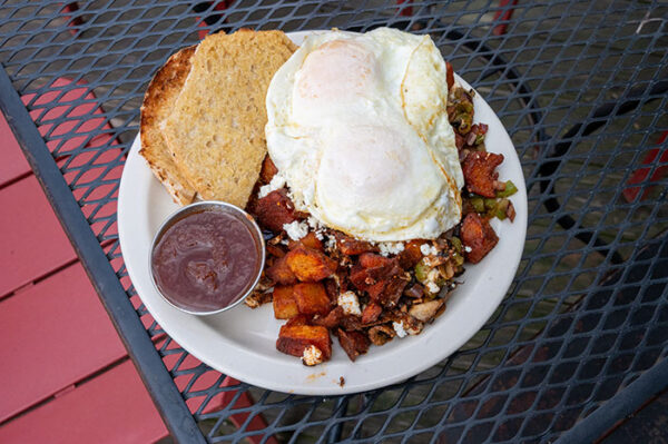 25 Delicious Restaurants in Boone NC (Best Places to Eat!)